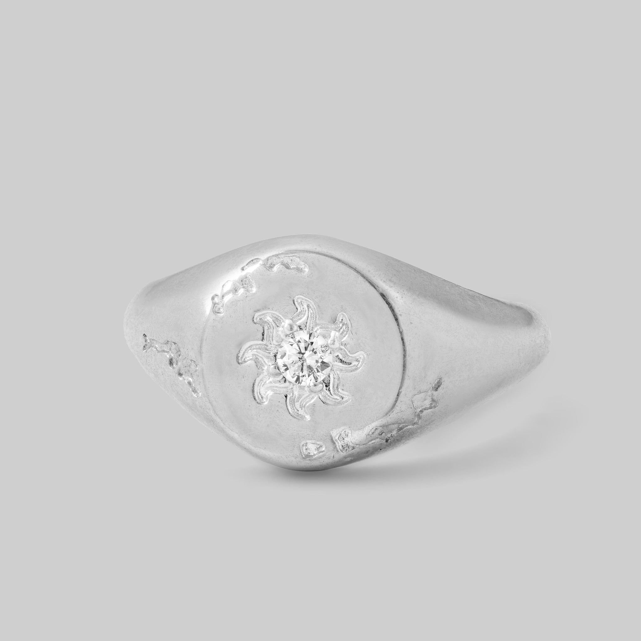 Nhẫn Bạc Nữ Small Light Ring Ofthesun